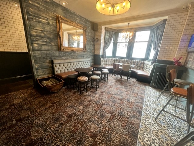 Traditional pub in the heart of Durham - The Woodman Inn